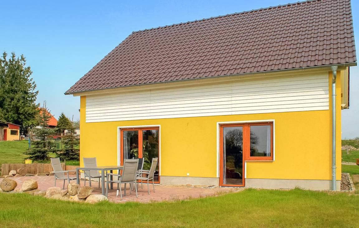 120 M² Ferienhaus ∙ 3 Schlafzimmer ∙ 8 Gäste - Feldberger Seenlandschaft