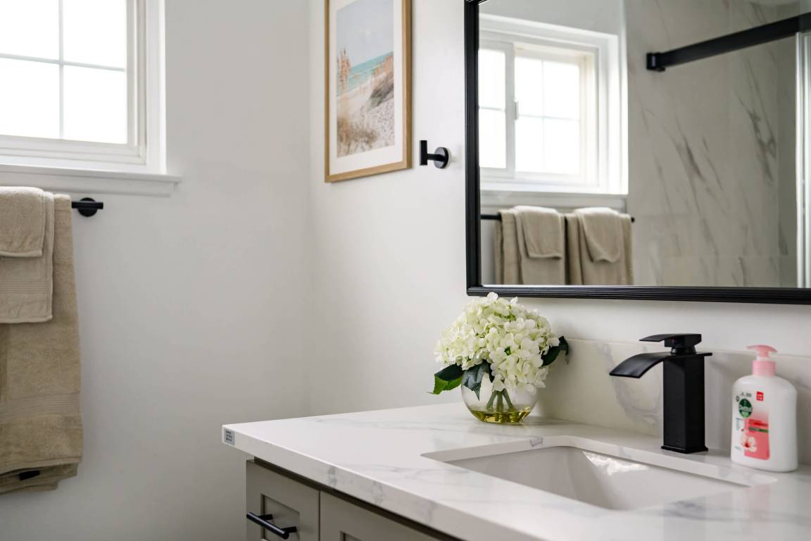 Talo ∙ 1 Makuuhuone ∙ 2 Vierasta - Norwalk, CA