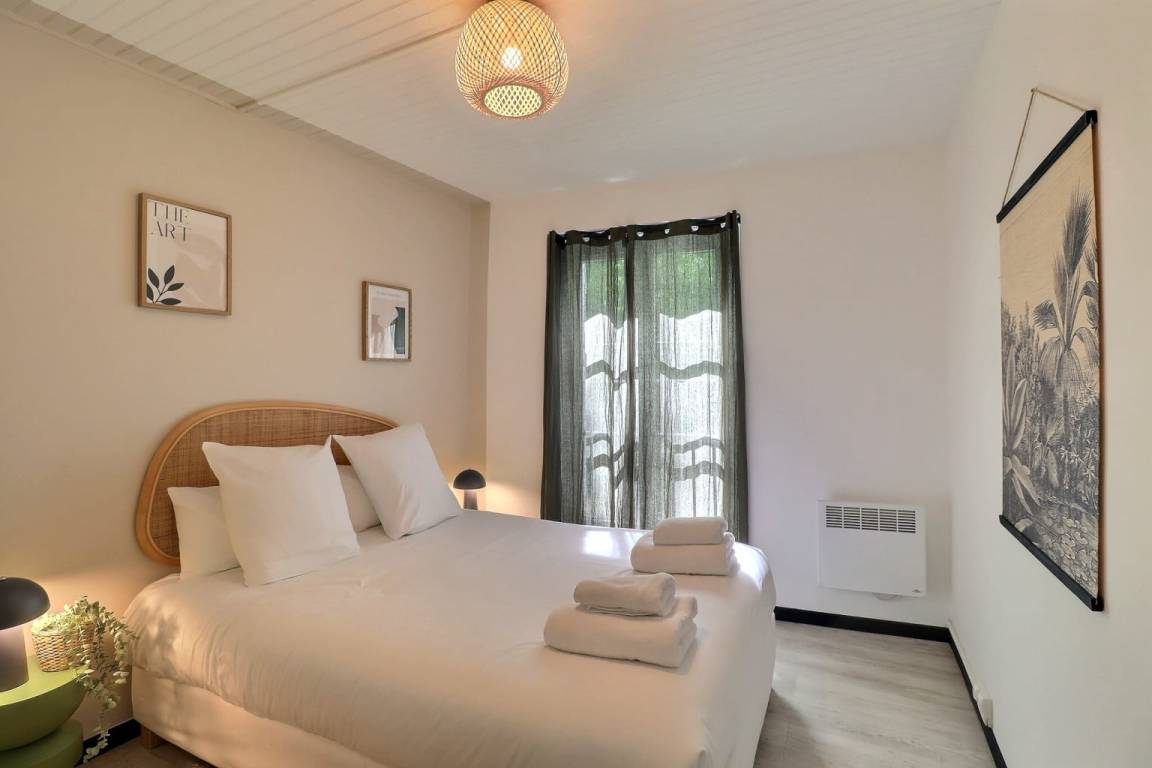 36 M² Apartamento ∙ 1 Habitación ∙ 2 Huéspedes - Arlés