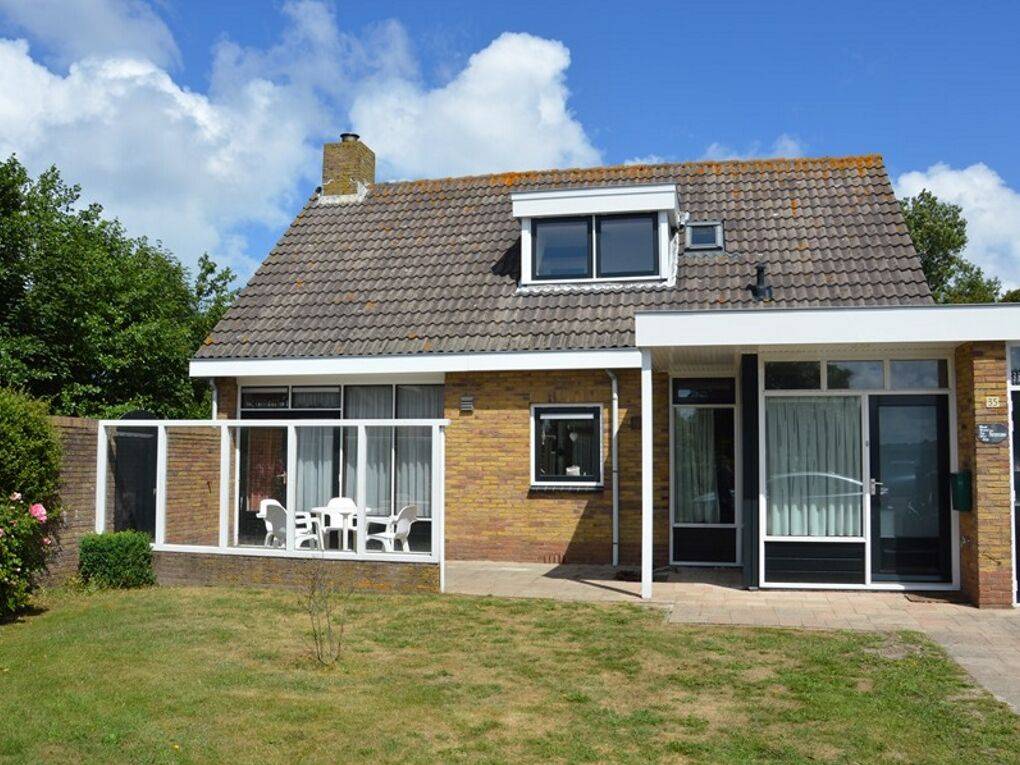 150 M² House ∙ 4 Bedrooms ∙ 7 Guests - Texel