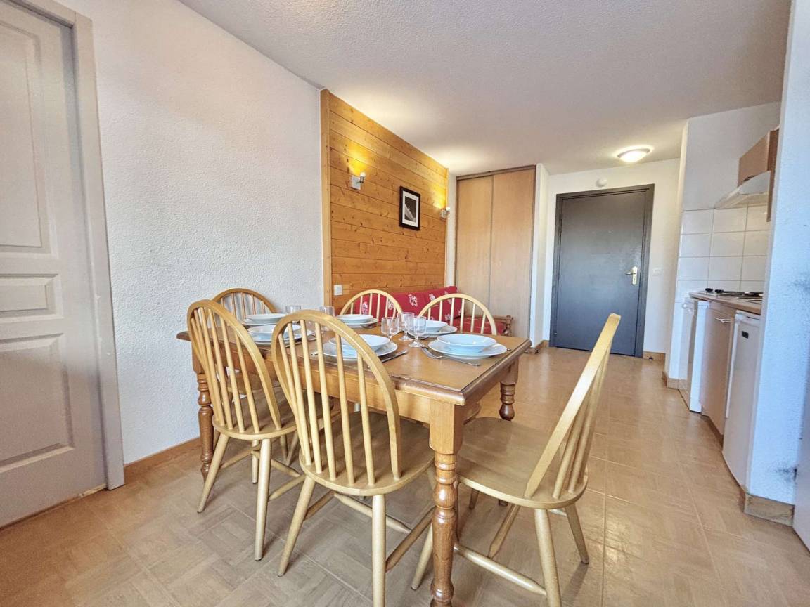 39 M² Ferienwohnung ∙ 2 Schlafzimmer ∙ 6 Gäste - Sallanches