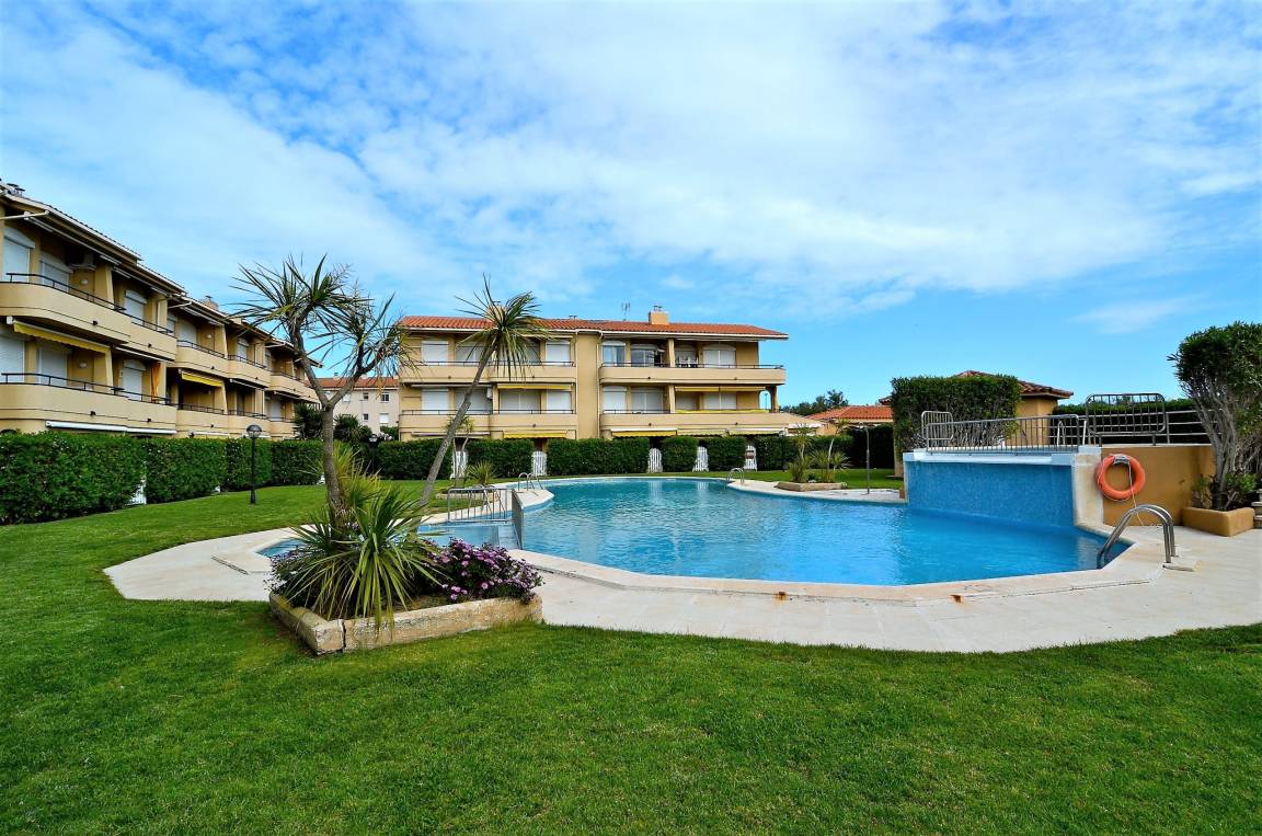 45 M² Apartamento ∙ 1 Habitación ∙ 4 Huéspedes - Pals