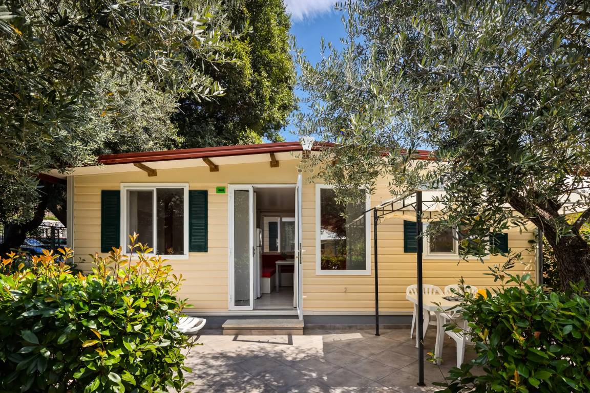 32 M² Caravan ∙ 2 Bedrooms ∙ 4 Guests - Rabac