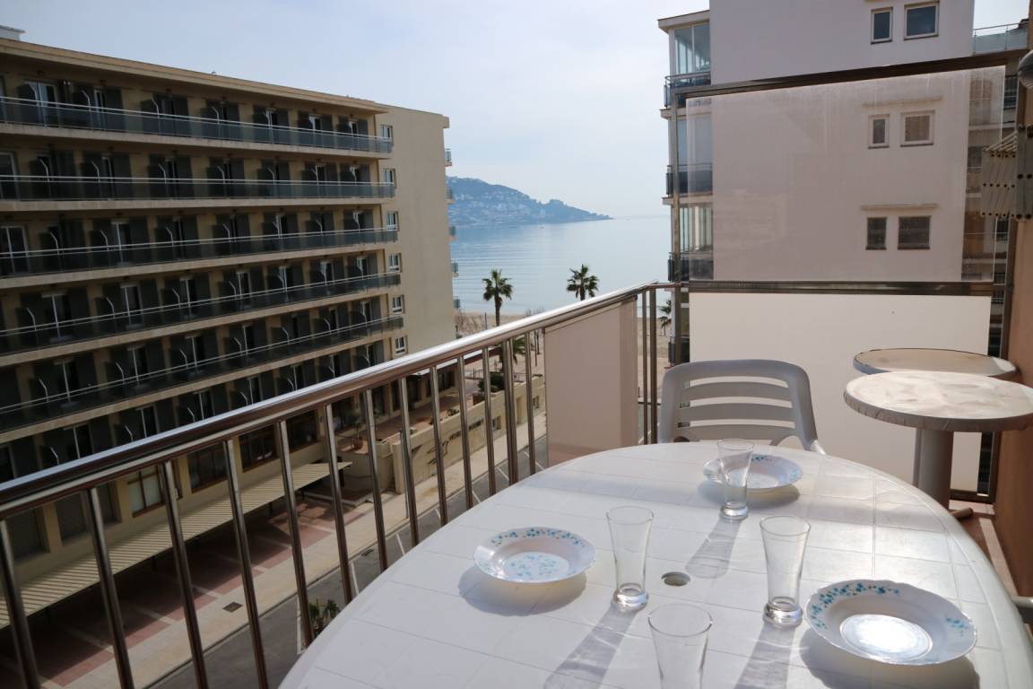 58 M² Appartement ∙ 2 Chambres ∙ 4 Personnes - Roses