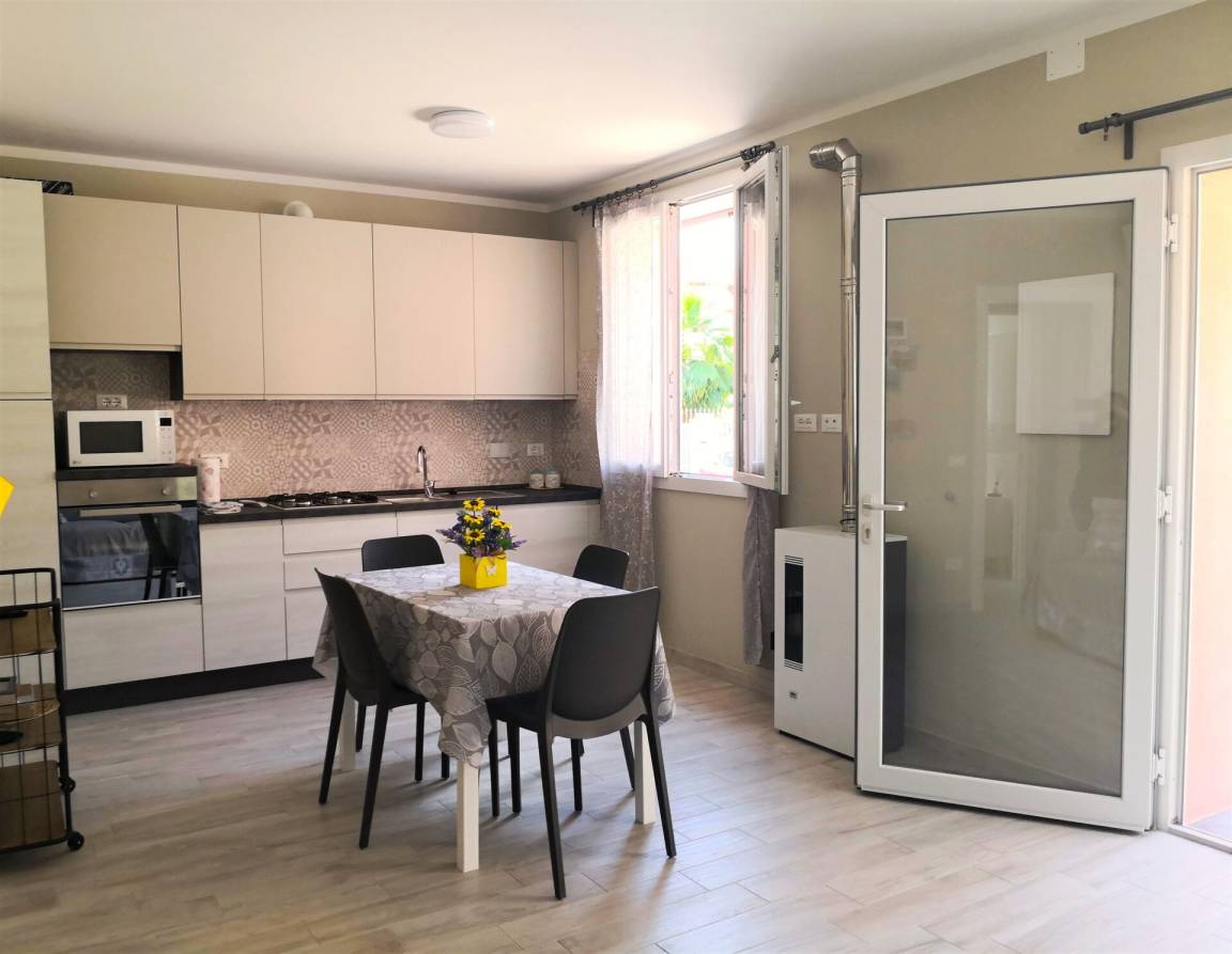 46 M² Ferienwohnung ∙ 1 Schlafzimmer ∙ 4 Gäste - San Bartolomeo al Mare