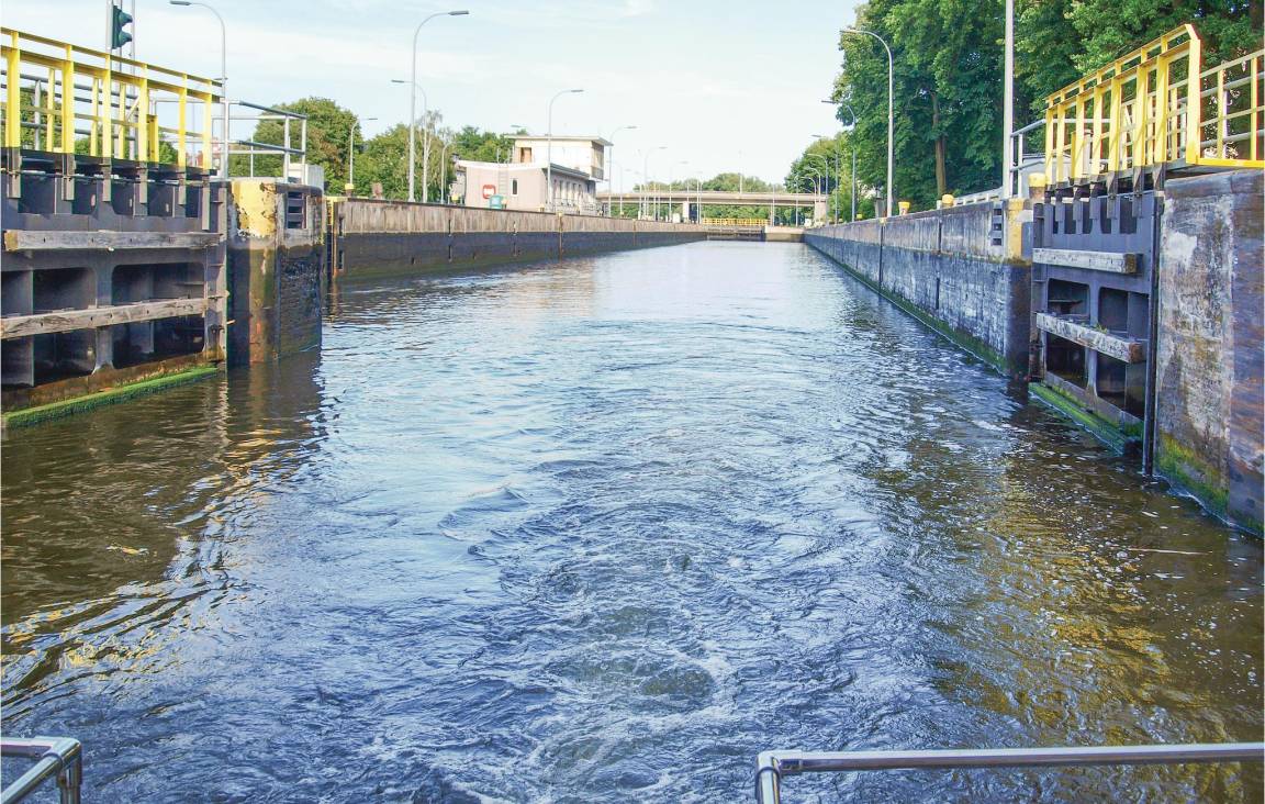 38 M² Hausboot ∙ 2 Schlafzimmer ∙ 4 Gäste - Rathenow