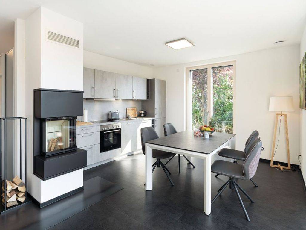 84 M² Ferienhaus ∙ 4 Gäste - Fritzlar
