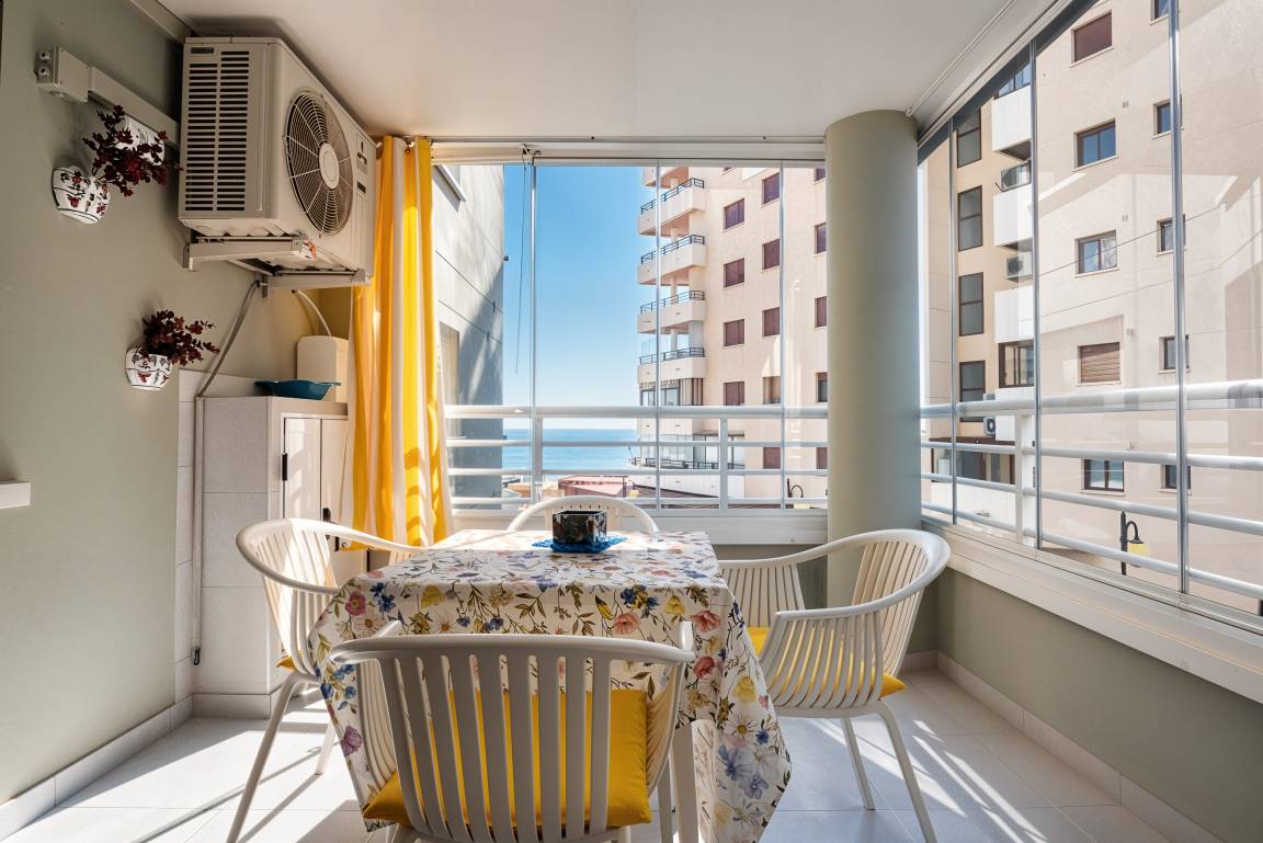 62 M² Apartamento ∙ 1 Habitación ∙ 4 Huéspedes - Calpe