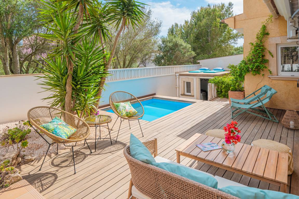 160 M² Ferienhaus ∙ 4 Schlafzimmer ∙ 6 Gäste - S’Arenal