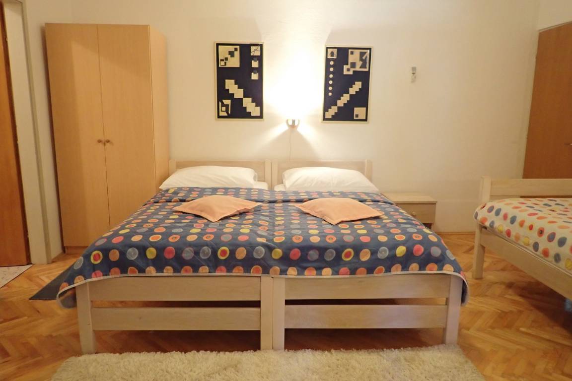 34 M² Apartment ∙ 1 Bedroom ∙ 4 Guests - Starigrad