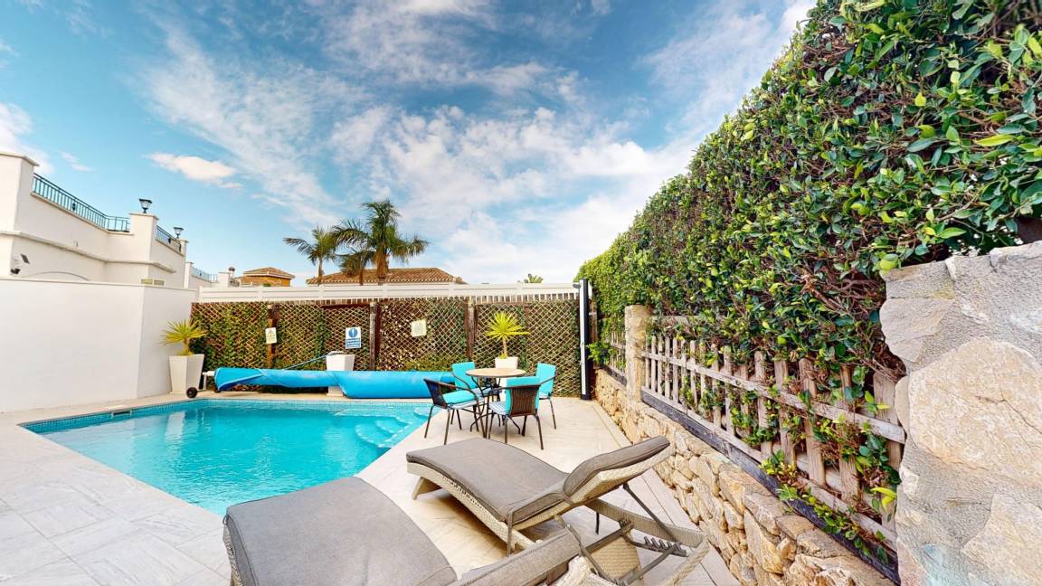 84 M² Villa ∙ 2 Chambres ∙ 4 Personnes - Los Alcázares