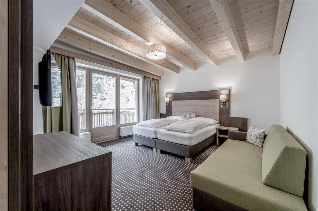 65 M² Ferienwohnung ∙ 2 Schlafzimmer ∙ 5 Gäste - Obergurgl