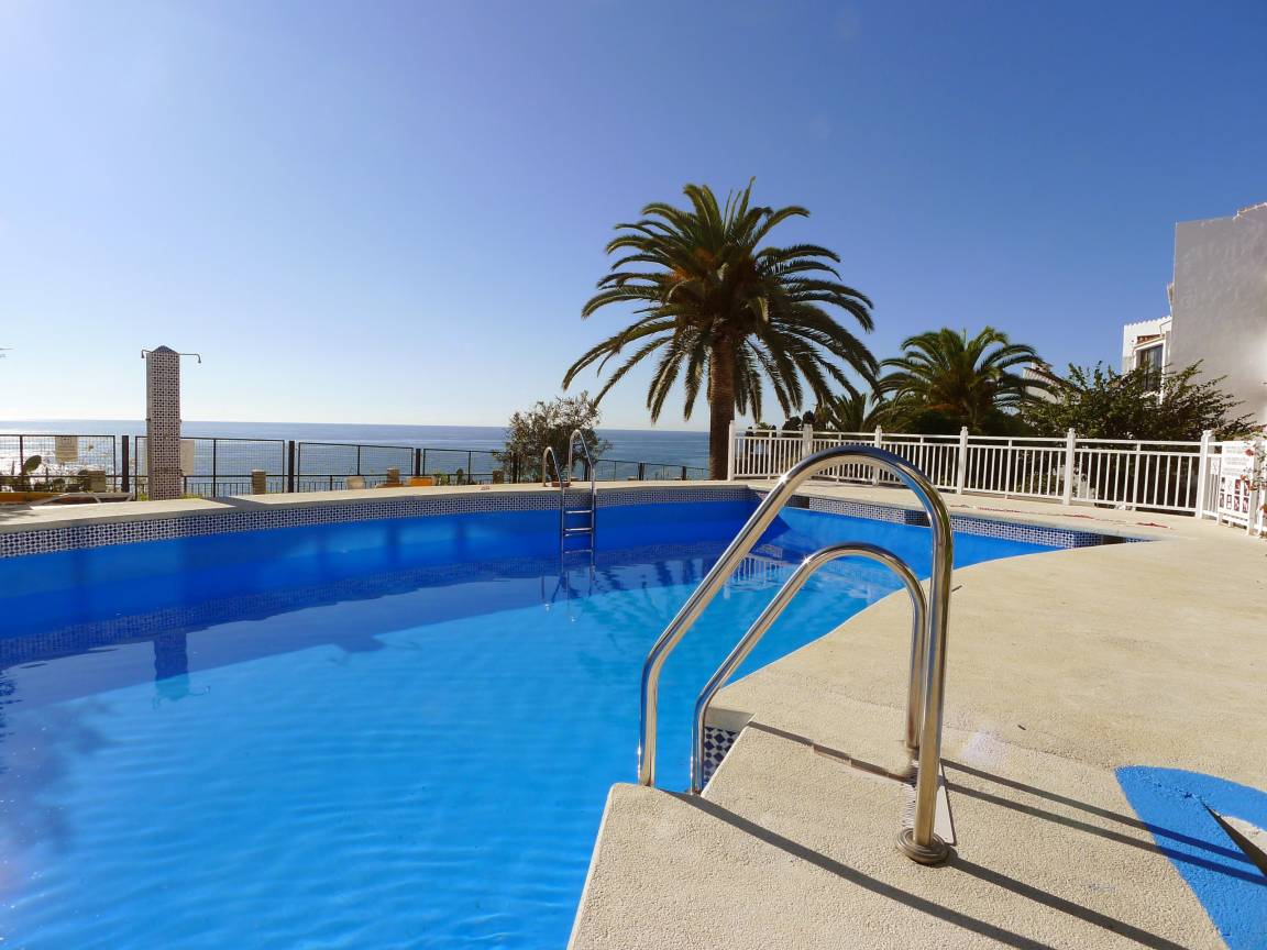 100 M² Appartement ∙ 3 Chambres ∙ 6 Personnes - Nerja