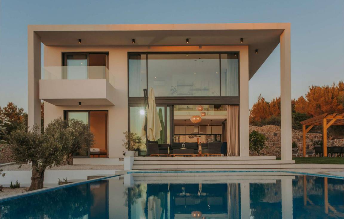 175 M² Ferienhaus ∙ 3 Schlafzimmer ∙ 8 Gäste - Šibenik