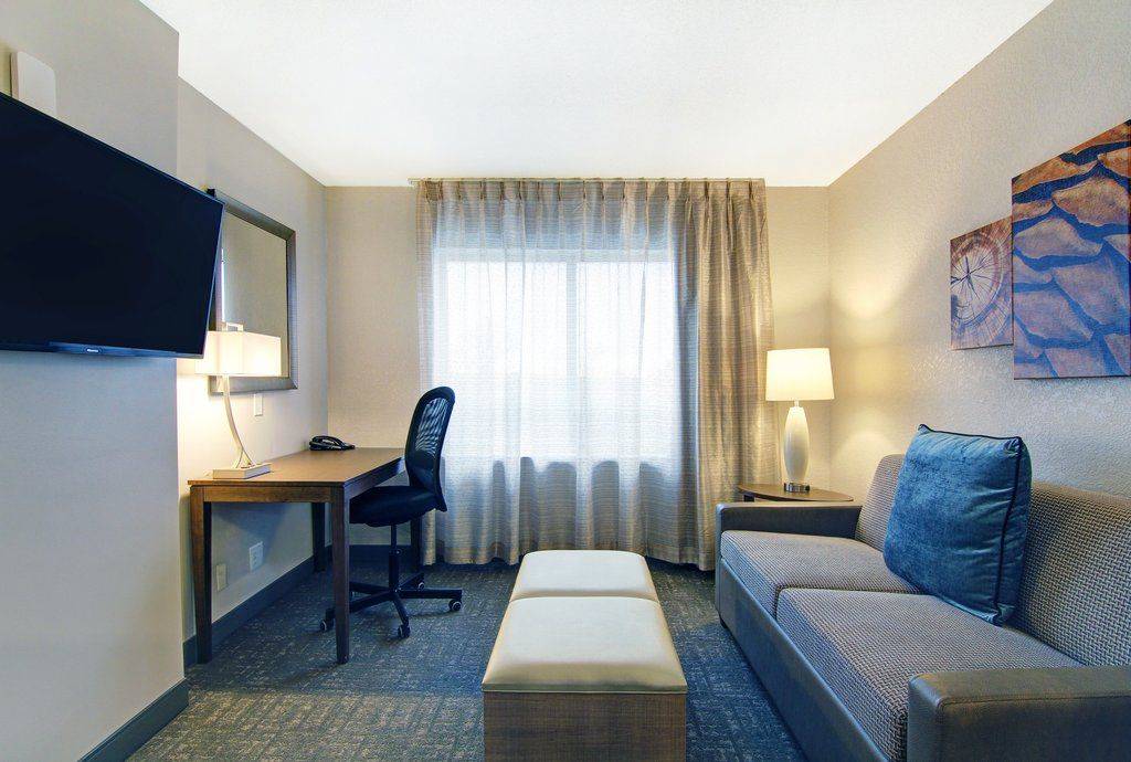 Hotel ∙ 1 Bedroom ∙ 4 Guests - Ontario