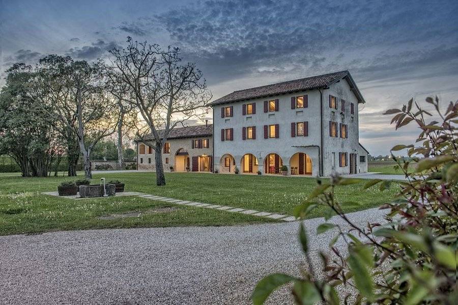 110 M² Casa Rural ∙ 3 Habitaciones ∙ 6 Huéspedes - Treviso