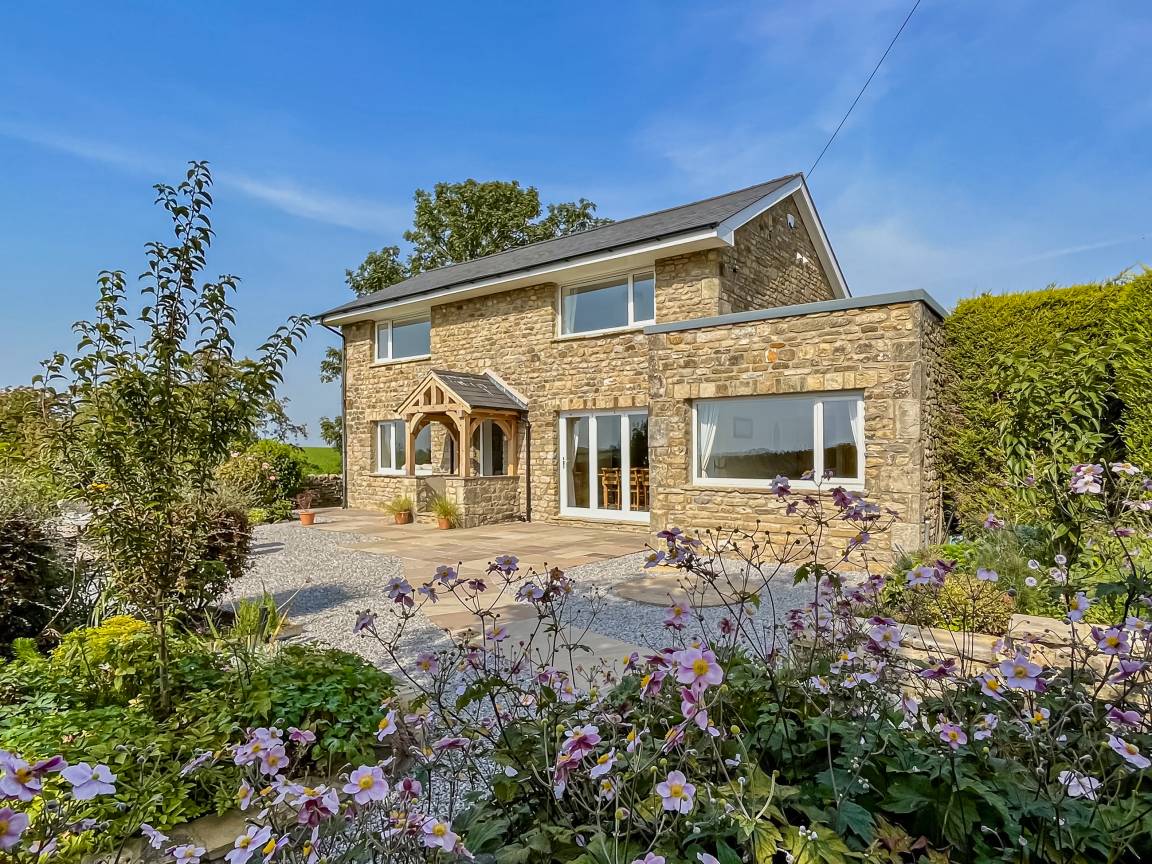 Cottage ∙ 4 Bedrooms ∙ 6 Guests - Ingleton