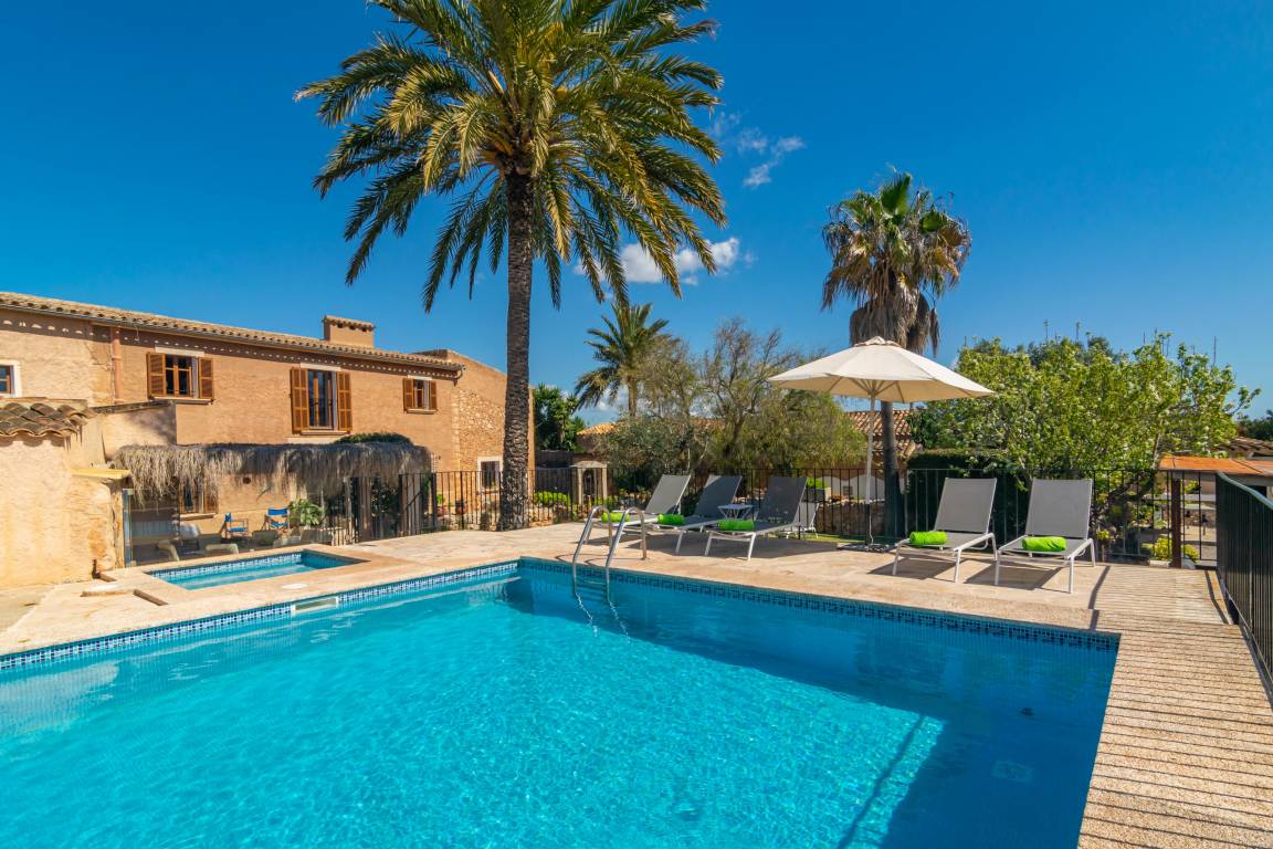230 M² Villa ∙ 4 Habitaciones ∙ 8 Huéspedes - Portocolom
