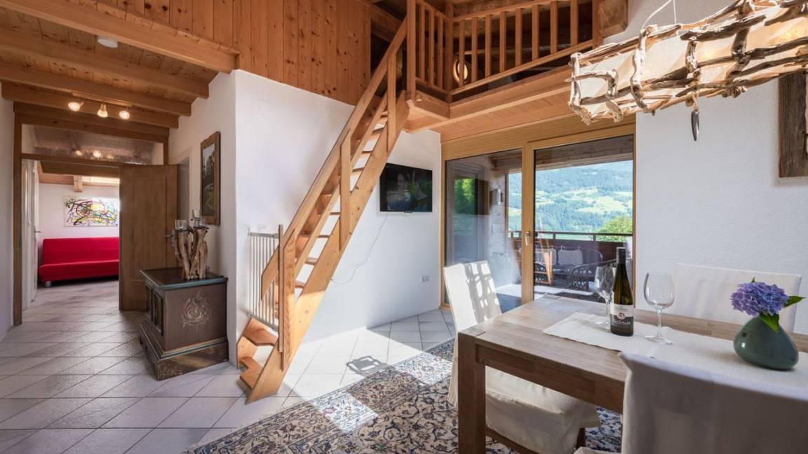 100 M² Ferienwohnung ∙ 3 Schlafzimmer ∙ 6 Gäste - Maurach