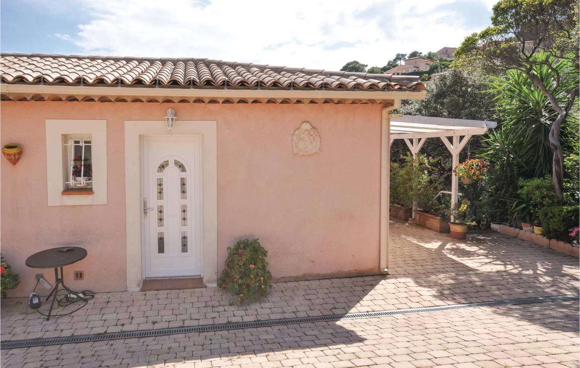 23 M² Appartement ∙ 2 Personnes - Roquebrune-sur-Argens