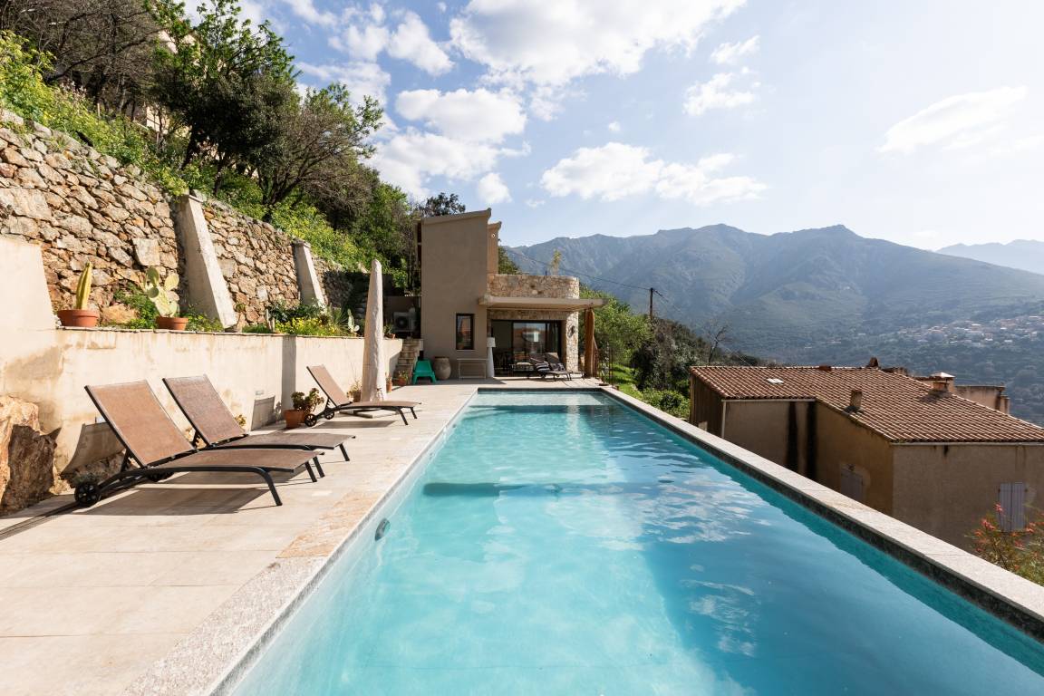 70 M² Villa ∙ 2 Chambres ∙ 4 Personnes - Belgodère