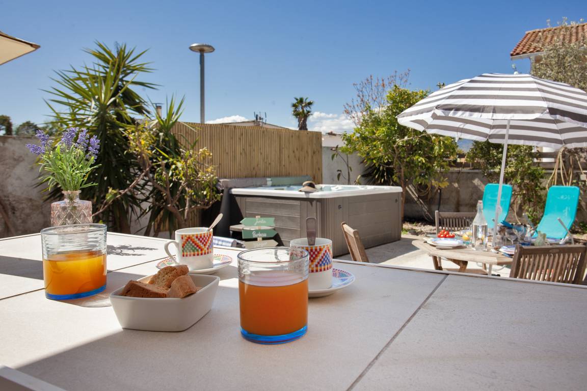 95 M² Villa ∙ 2 Habitaciones ∙ 7 Huéspedes - Lucciana