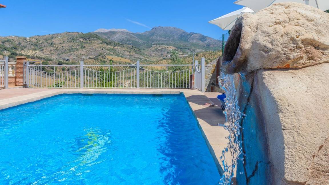 50 M² House ∙ 2 Bedrooms ∙ 4 Guests - Monda