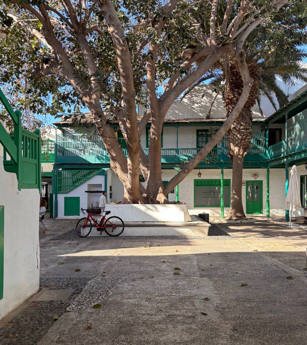 127 M² Apartment ∙ 2 Bedrooms ∙ 7 Guests - Teguise