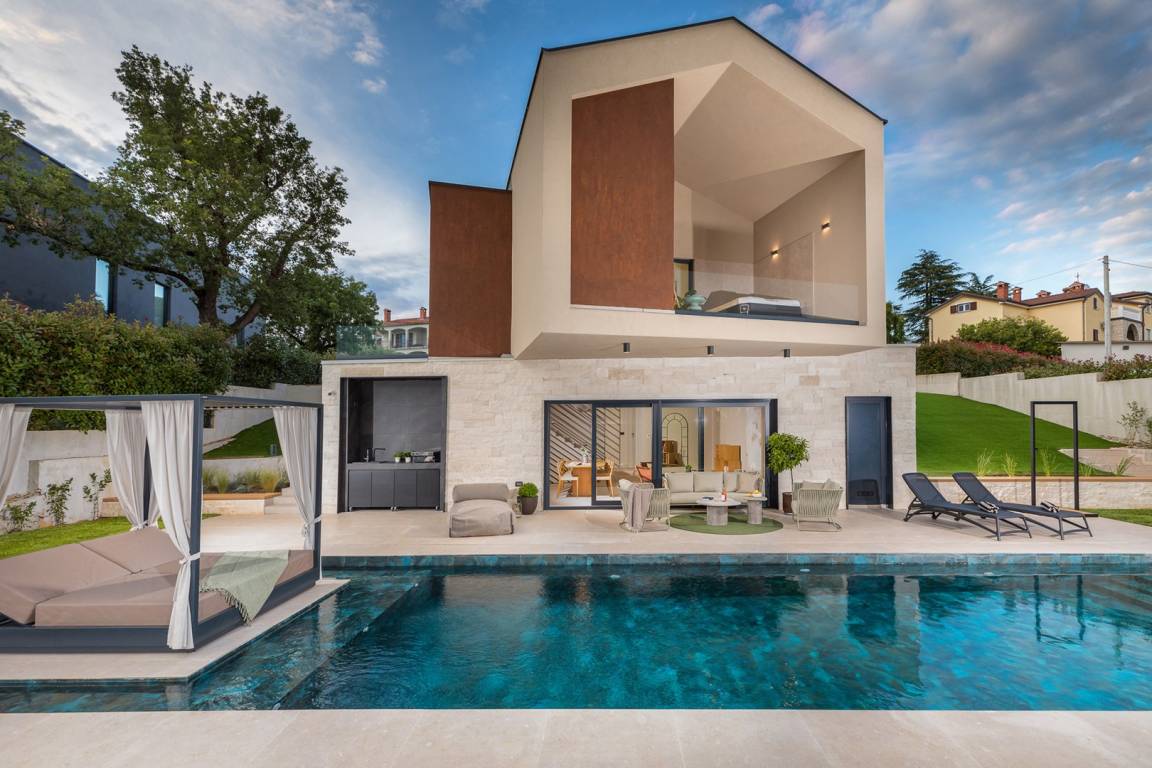 220 M² Villa ∙ 4 Schlafzimmer ∙ 8 Gäste - Rovinj
