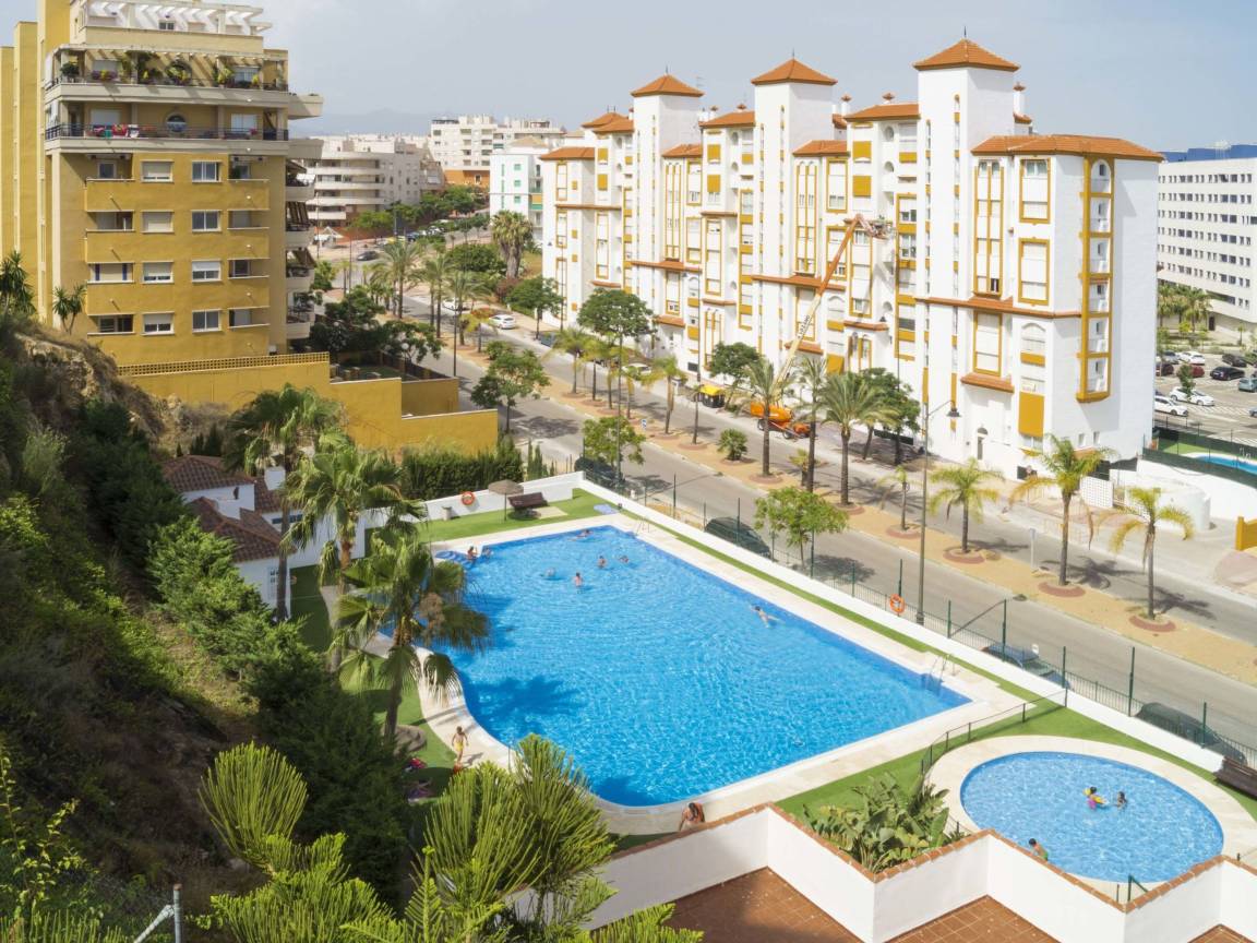 85 M² Ferienwohnung ∙ 1 Schlafzimmer ∙ 4 Gäste - Estepona