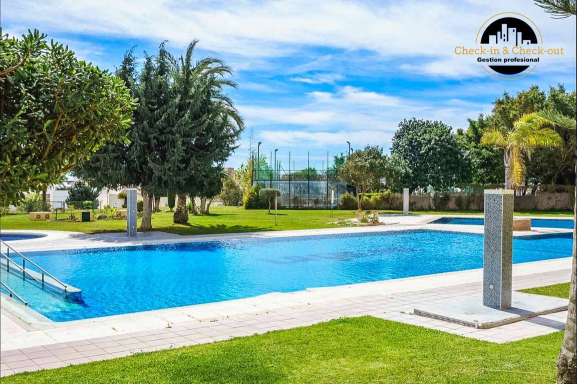 50 M² Estudio ∙ 3 Huéspedes - Torremolinos