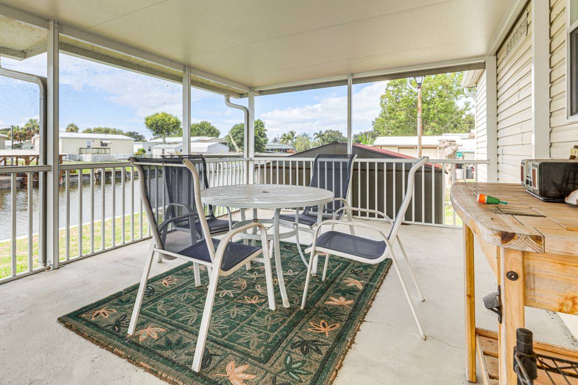 120 M² House ∙ 3 Bedrooms ∙ 4 Guests - Eagle Bay, Okeechobee
