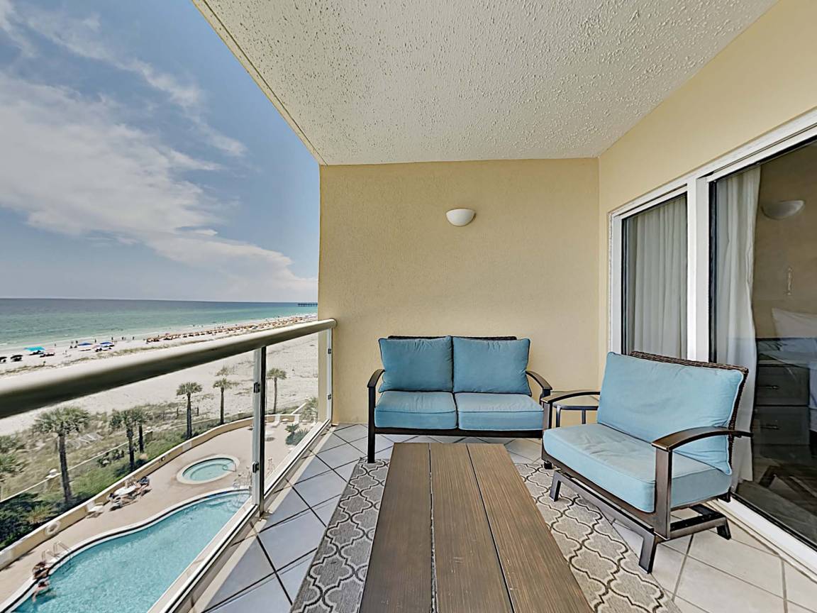 102 M² Condo ∙ 2 Bedrooms ∙ 6 Guests - Pensacola Beach, FL