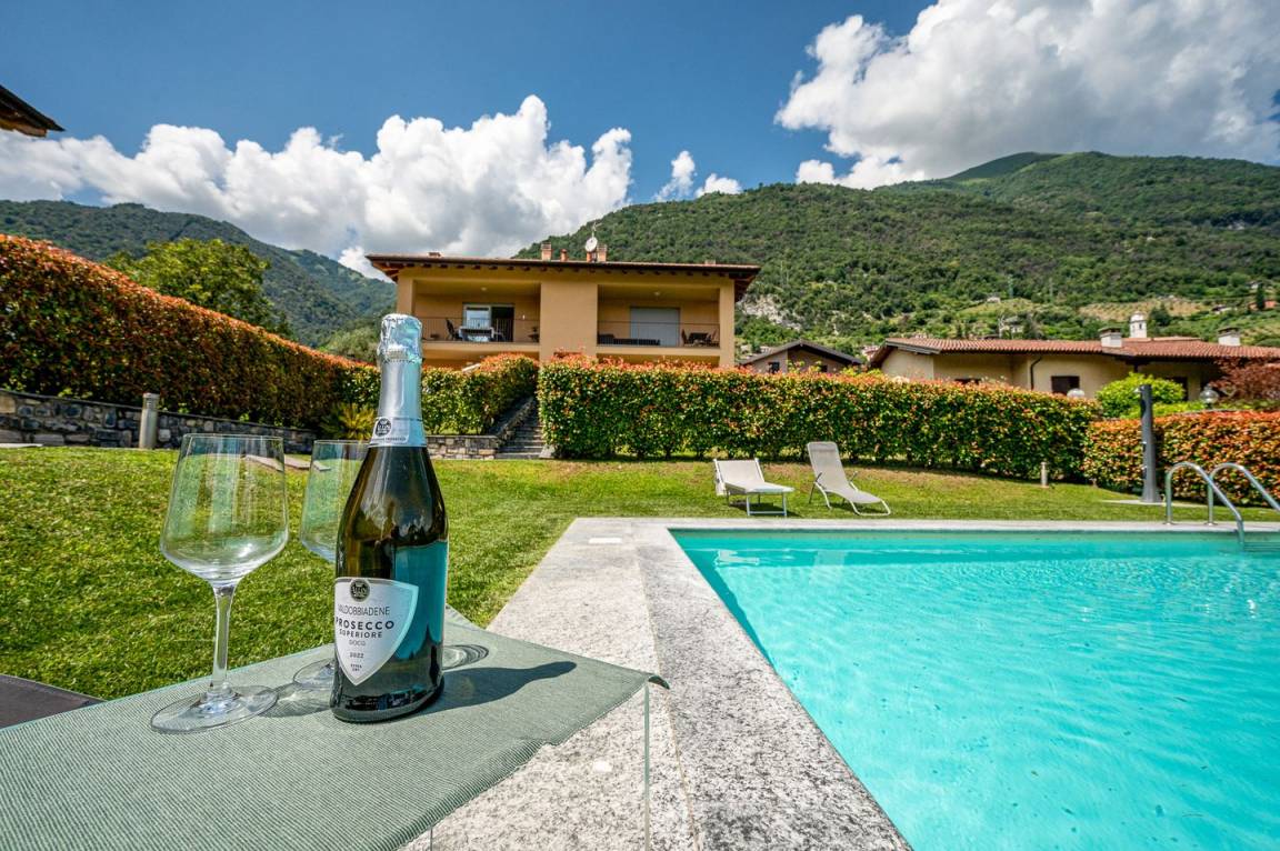 100 M² Apartment ∙ 3 Bedrooms ∙ 6 Guests - Bellagio