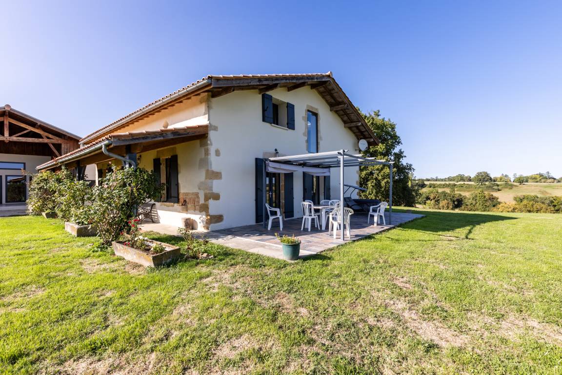 150 M² Maison De Vacances ∙ 4 Chambres ∙ 9 Personnes - Langon
