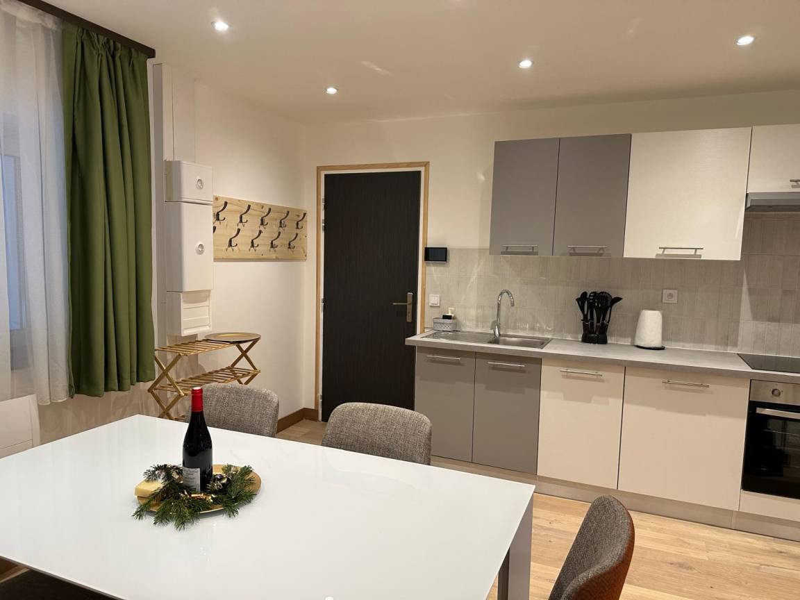 70 M² Appartement ∙ 3 Chambres ∙ 8 Personnes - Brides-les-Bains