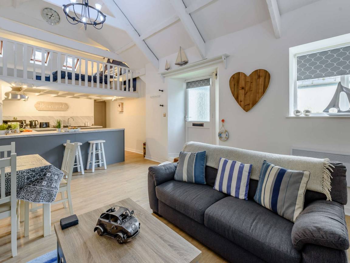 Cottage ∙ 2 Bedrooms ∙ 4 Guests - Tenby