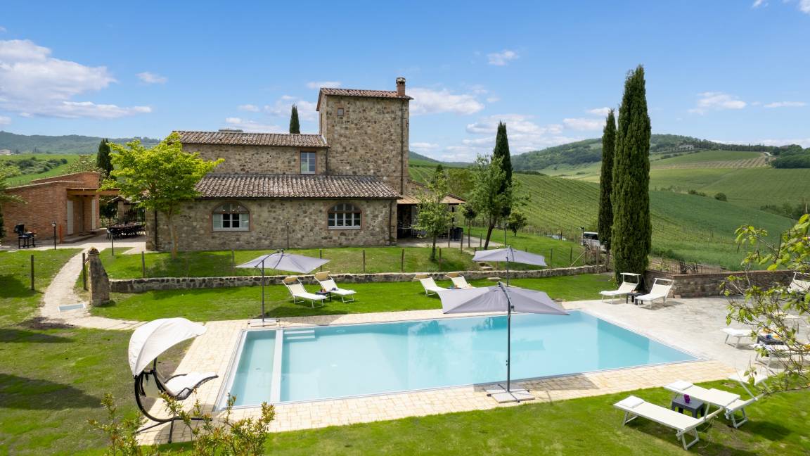 320 M² Villa ∙ 6 Bedrooms ∙ 12 Guests - Montepulciano