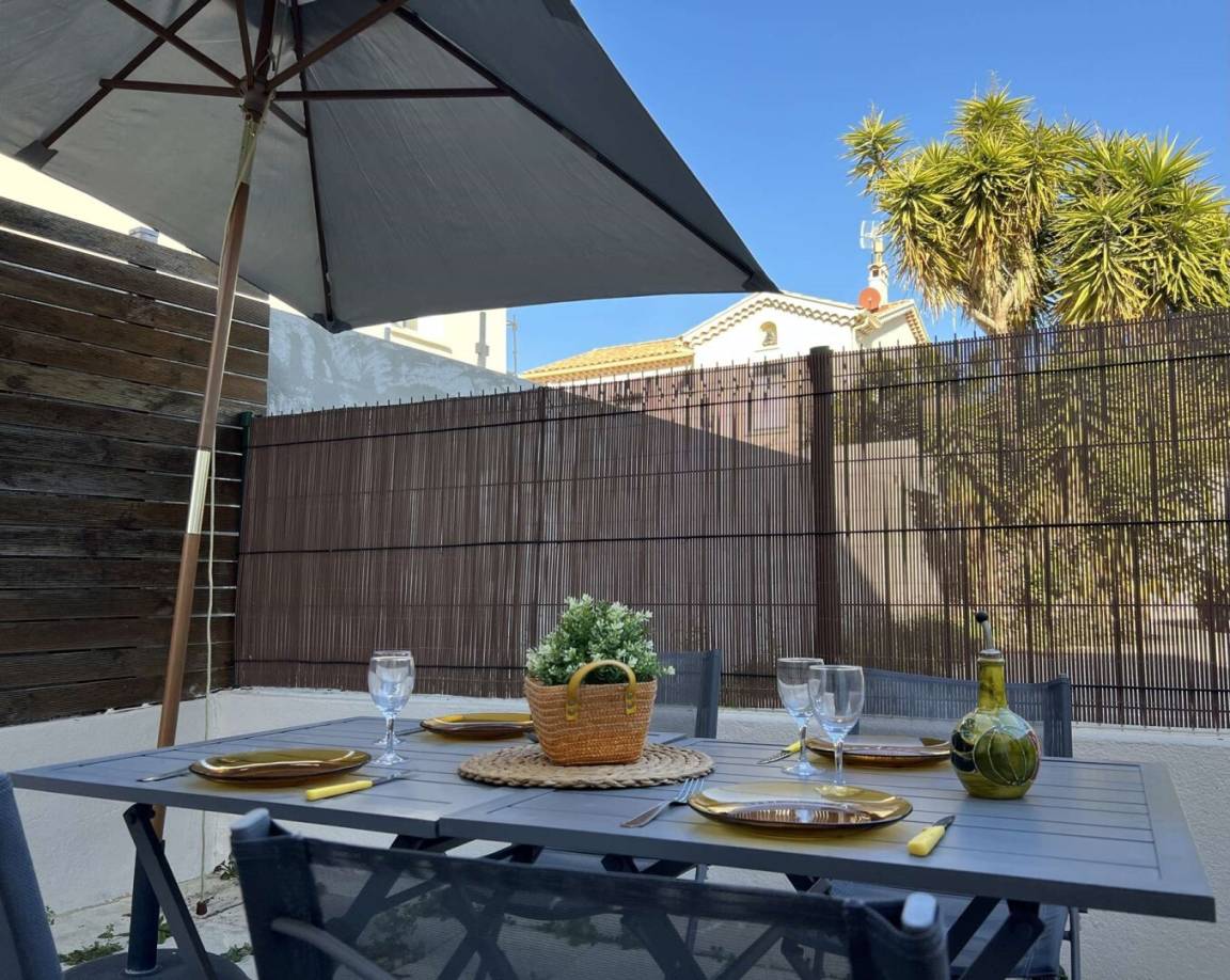 32 M² Appartement ∙ 1 Chambre ∙ 4 Personnes - Sanary-sur-Mer