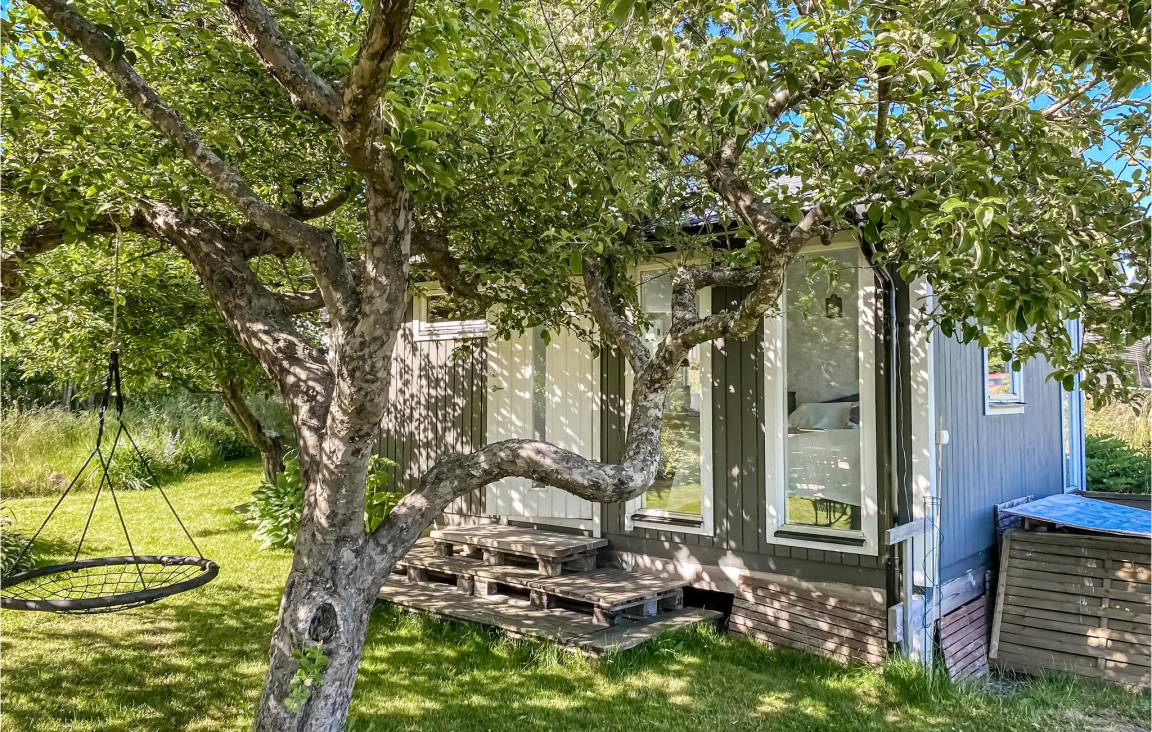 25 M² Hus ∙ 1 Sovrum ∙ 2 Gäster - Varberg