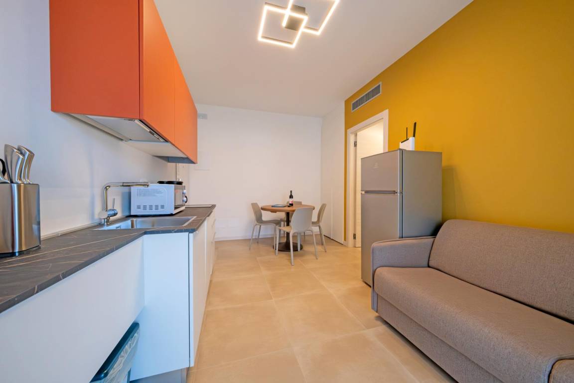 60 M² Ferienwohnung ∙ 1 Schlafzimmer ∙ 4 Gäste - Garda