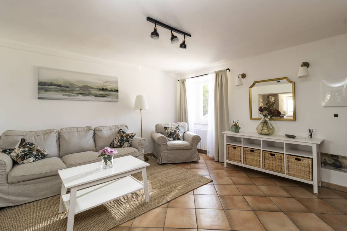 100 M² Huis ∙ 2 Slaapkamers ∙ 4 Gasten - Moresco