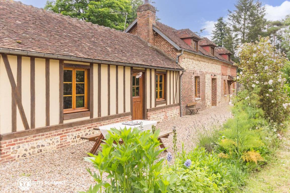 150 M² Gîte ∙ 5 Chambres ∙ 12 Personnes - Les Andelys