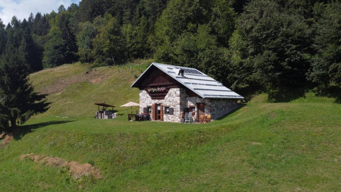 90 M² Chalet ∙ 2 Habitaciones ∙ 4 Huéspedes - Levico Terme