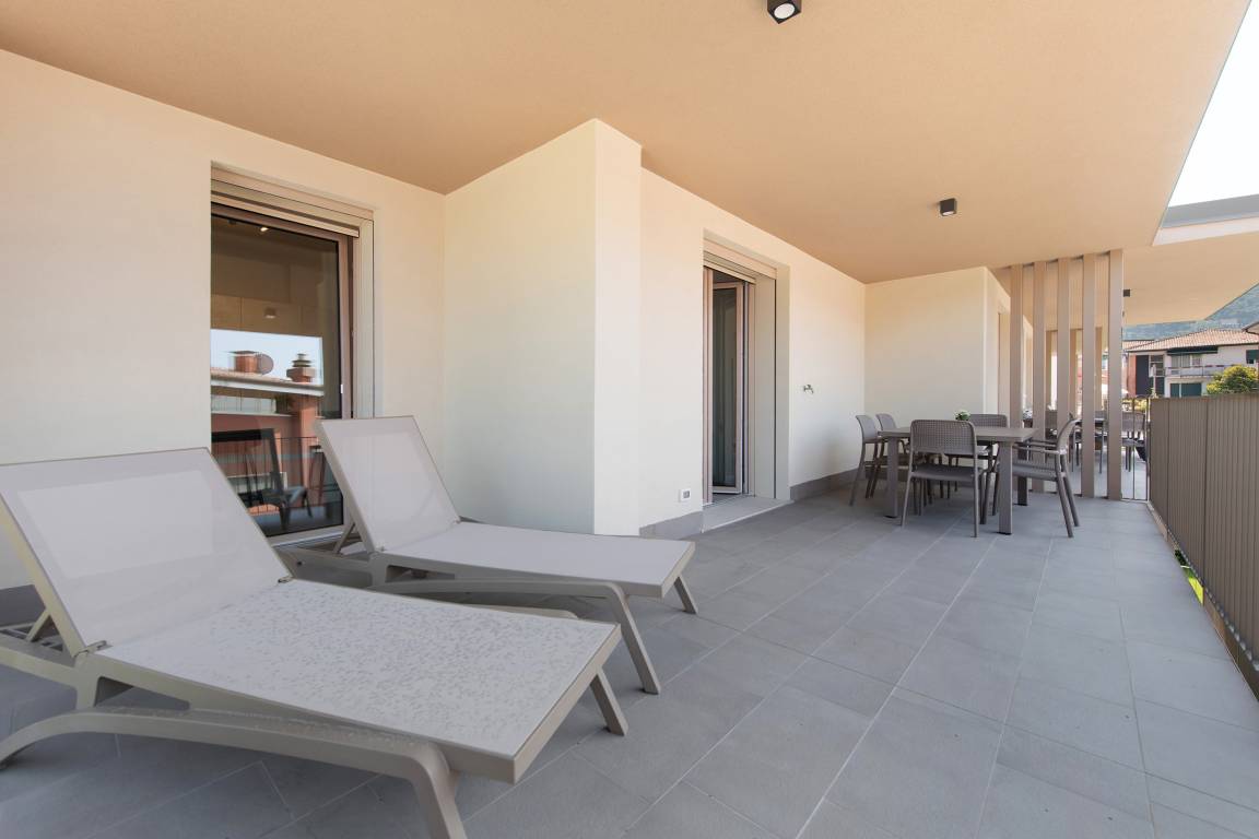 85 M² Appartamento Vacanza ∙ 2 Camere Da Letto ∙ 6 Ospiti - Garda