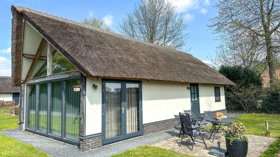 70 M² Maison De Vacances ∙ 2 Chambres ∙ 4 Personnes - Turnhout