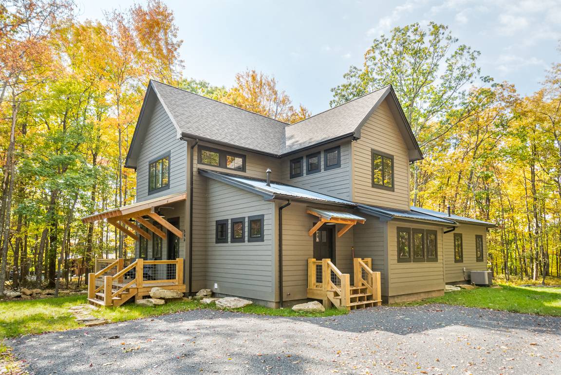 273 M² House ∙ 4 Bedrooms ∙ 12 Guests - Deep Creek Lake, MD