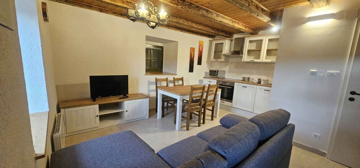 72 M² Ferienhaus ∙ 2 Schlafzimmer ∙ 5 Gäste - Lopar