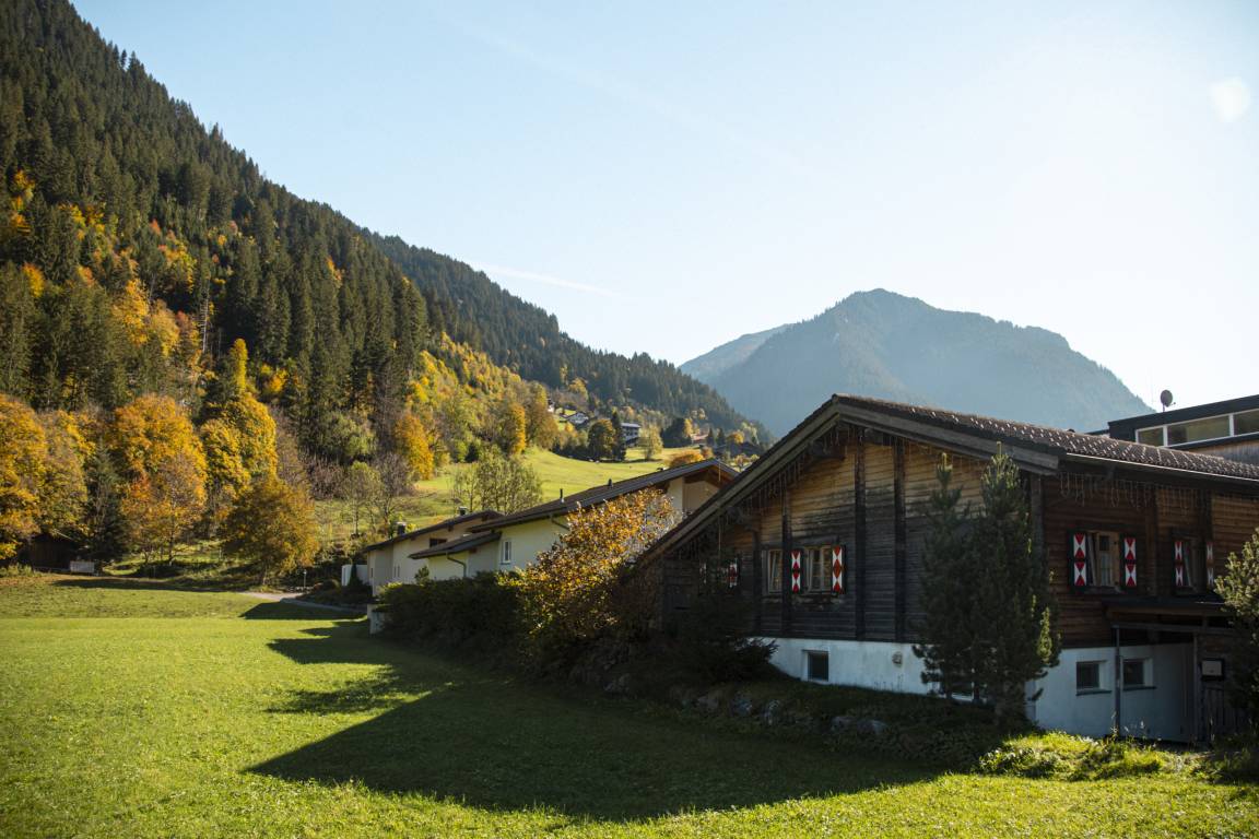 204 M² Apartment ∙ 3 Bedrooms ∙ 7 Guests - Gaschurn