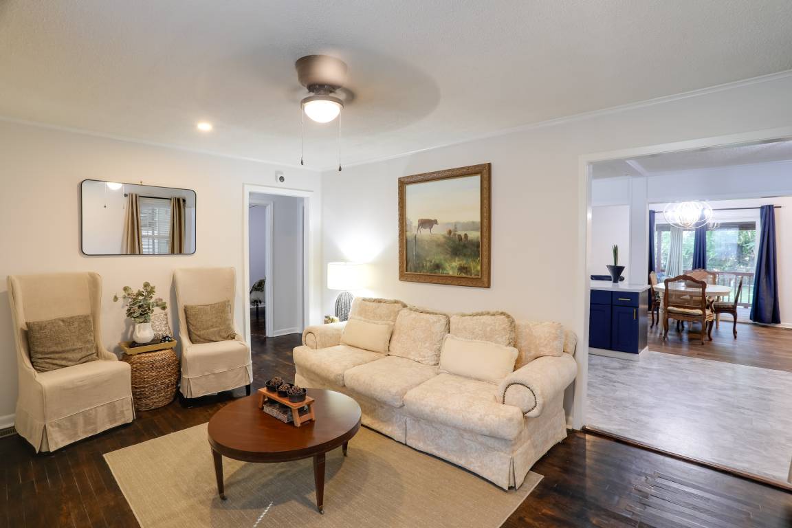 116 M² Cottage ∙ 3 Bedrooms ∙ 7 Guests - Greenwood, MS